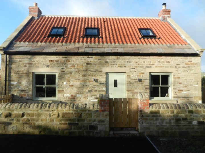 Luke Williamson Architect | Traditional stone cottage - North…